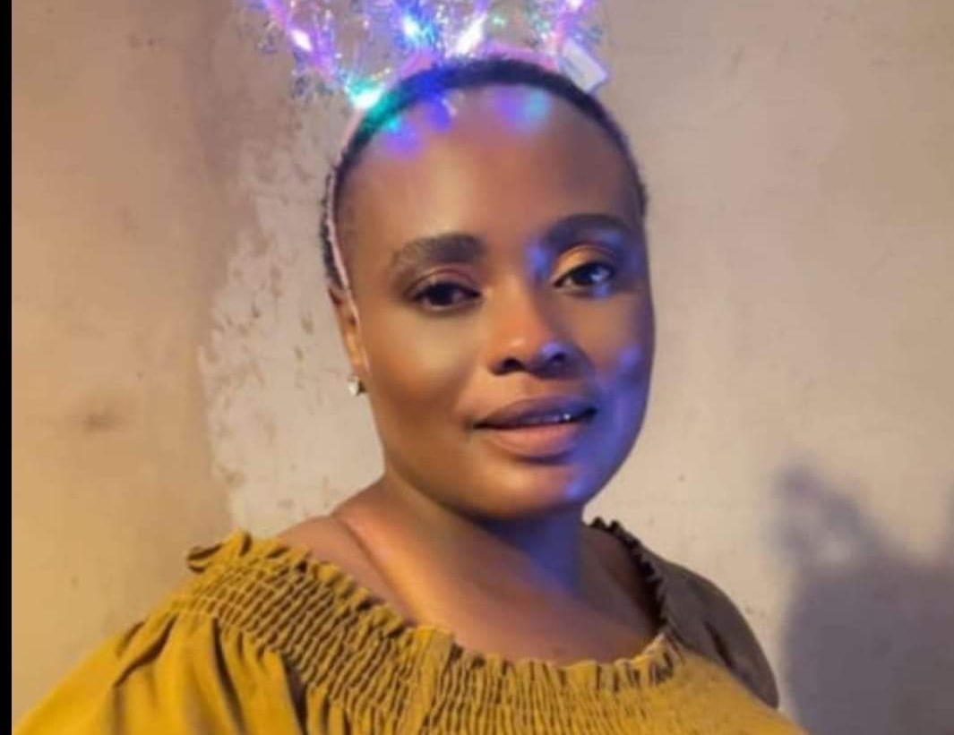 EFF MEMBER SHOT DEAD IN FRONT OF HER SON WHILE SITTING IN THE DINING ...